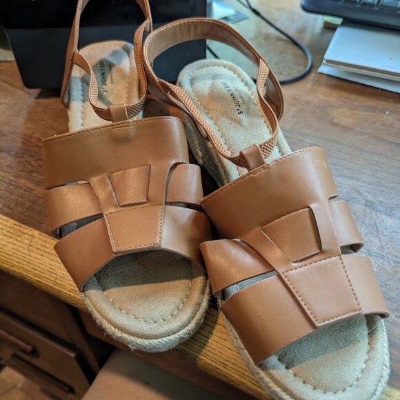 St. John's Bay | Shoes | St Johns Bay Sandals | Poshmark